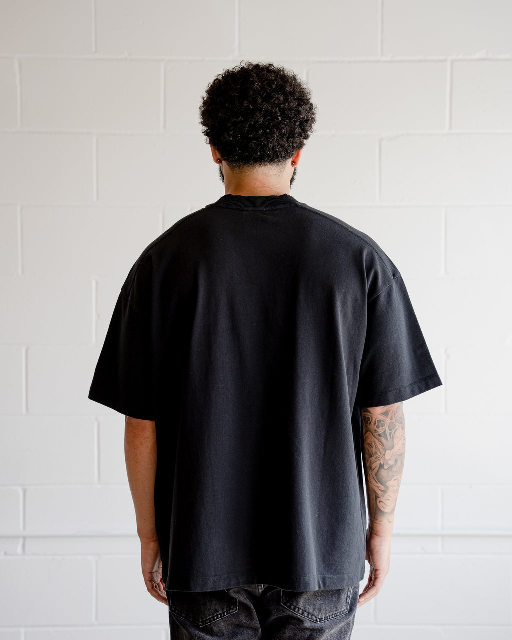 T-SHIRTS – Modern Tones